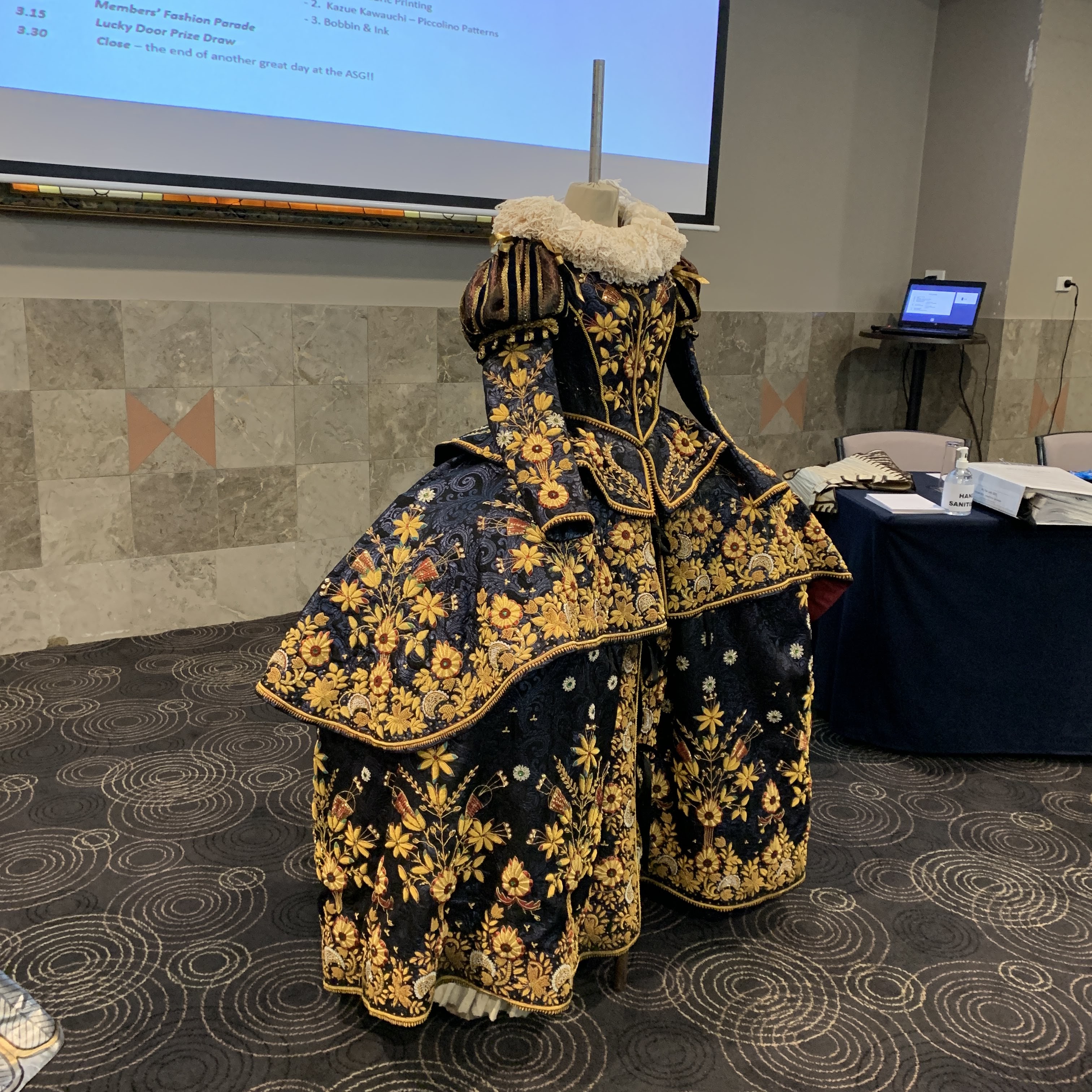 Meet Rebecca Ritchie – Sew organised style podcast